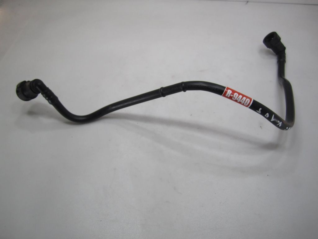 Volkswagen PASSAT B8 2017 Fuel line pipe hose 3Q0201293A Diesel ...