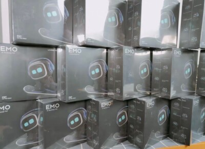 EMO Smart AI Interactive Desktop Pet With Box (New) | eBay
