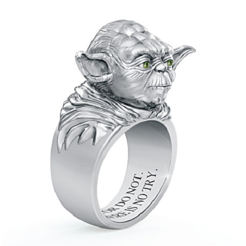 STAR WARS Sculpted Yoda Design With Green Stones Eyes 925 Real Silver ...