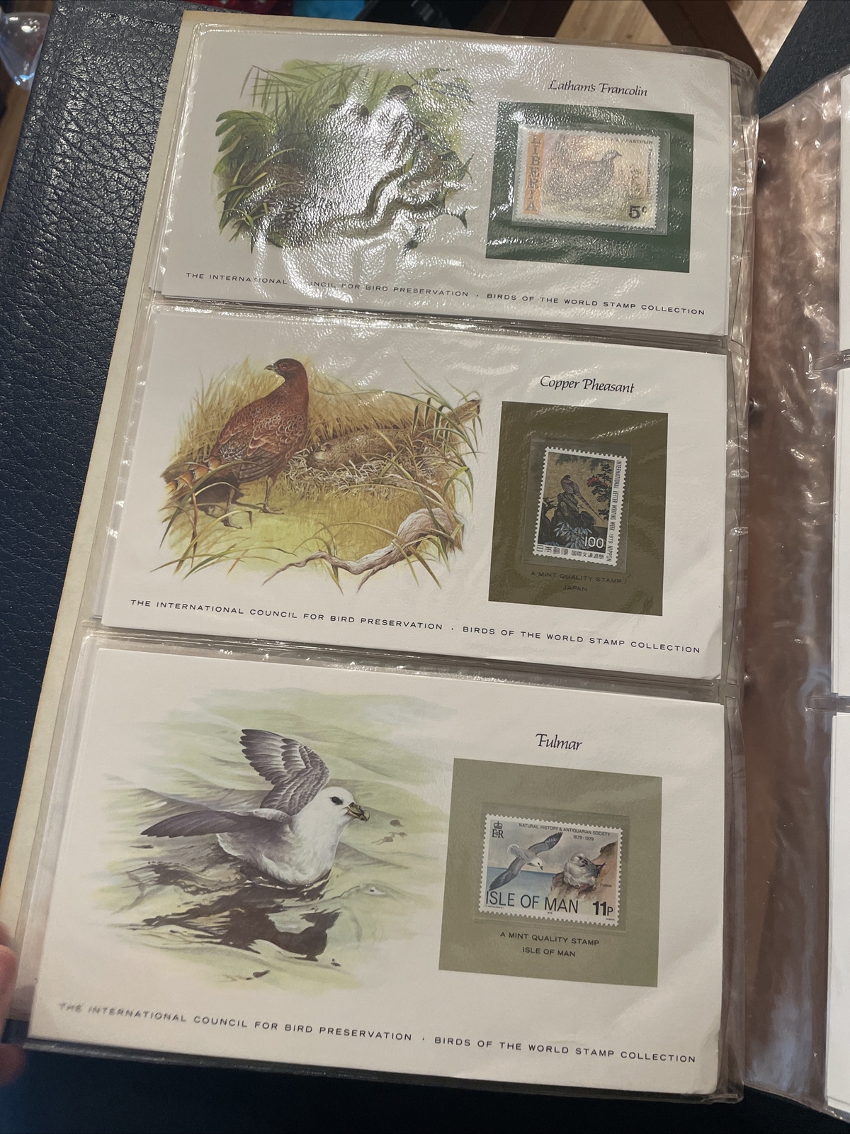 Birds of the world stamp collection. International council of bird ...