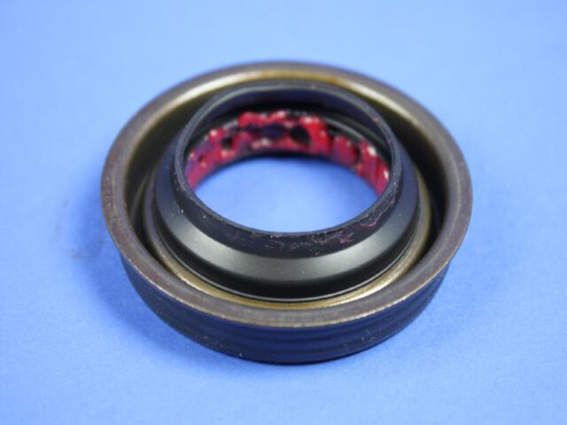Drive Axle Shaft Seal-SLT, VIN: P, Auto Trans, 5 Speed Trans ...