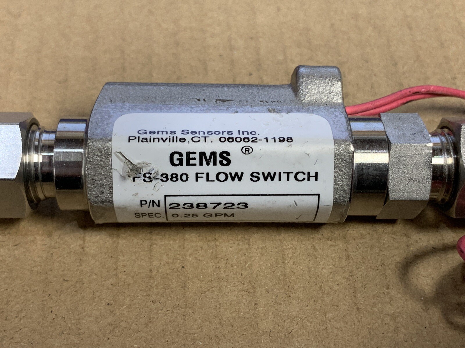 Gems FS-380 Series In-Line Flow Switch .25 GPM PN 238723 W/ END ...
