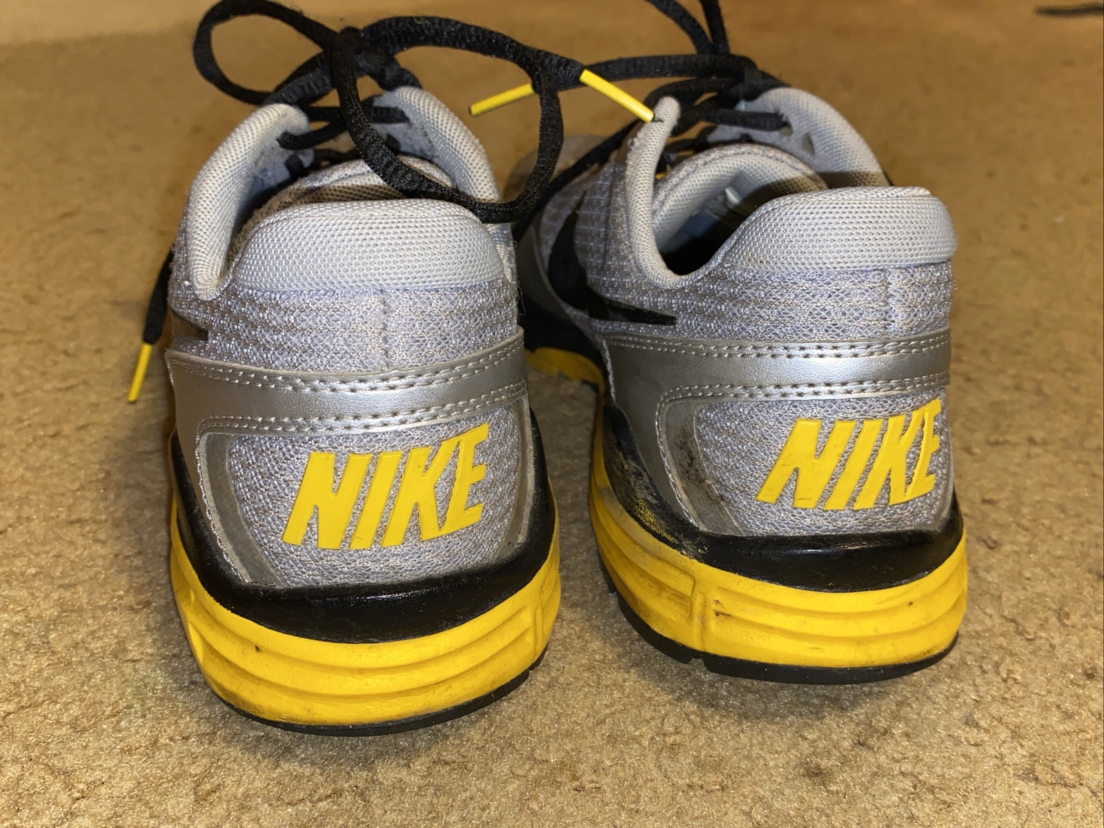 Nike Livestrong Shoes Mens 7. 5 Running Sneakers Lanc… - Gem
