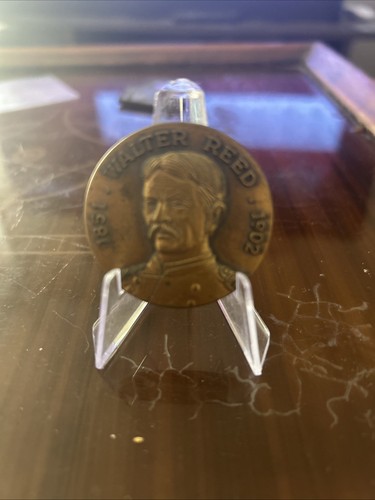 Walter Reed Army Medical Center Outstanding Perfomance Challenge Coin ...