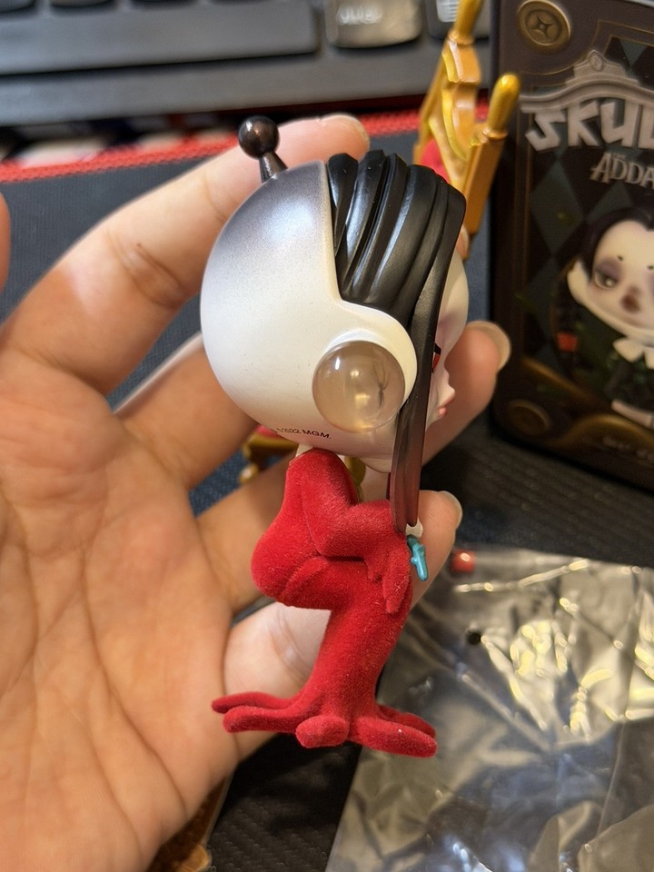 Skullpanda X The Addams Family Series Blind Box Figure Toys Scarlet ...