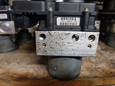 FORD FG XT FALCON 09 MDL UTE 4 SPEED ABS PUMP L2 8R29-2C346-AA | eBay ...