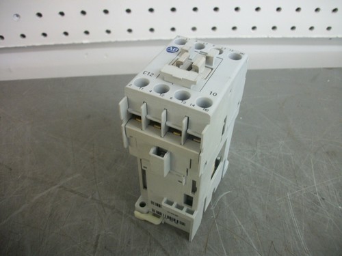 ALLEN-BRADLEY CONTACTOR 100-C12Z*10 25AMP 24VCOIL 3PH 600V 10HP | eBay UK
