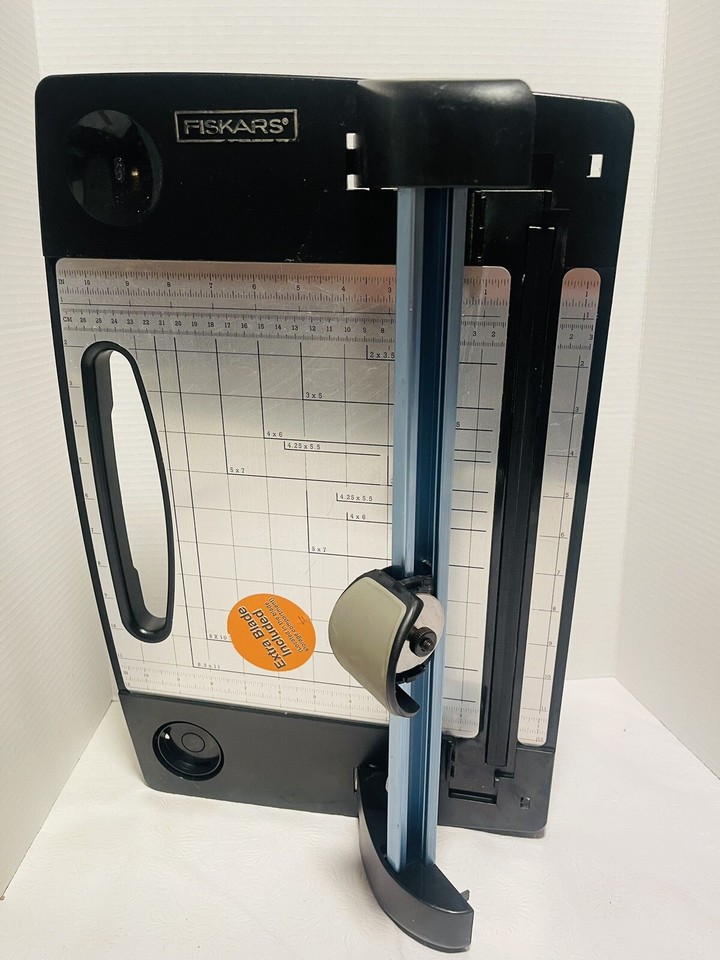 FISKARS Cutting Board Paper Rotary Cutter 12" TableTop | eBay