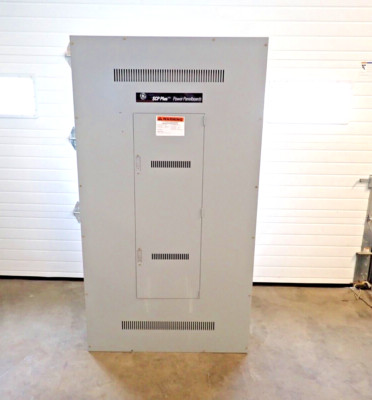 General Electric SCP Plus SGHA 500 Amp Main Breaker 208Y/120V Panel ...