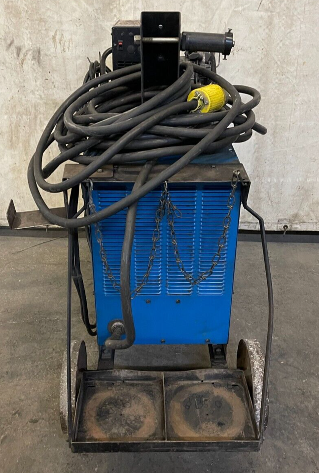 MILLER CP-300 KF884254 WELDER W/ MILLER CONSTANT WIRE FEEDER KF830850 ...