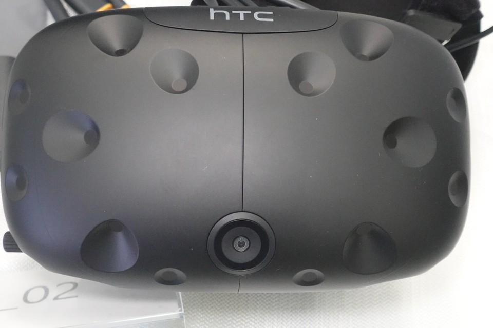 HTC Vive VR Headset Kit System Virtual Reality Complete Set Excellent ...