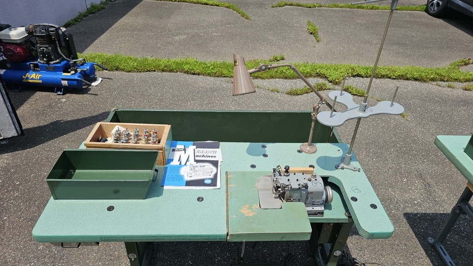 Vintage Merrow industrial Overlock Serger Model M-3DW-2, 3-thread, with ...