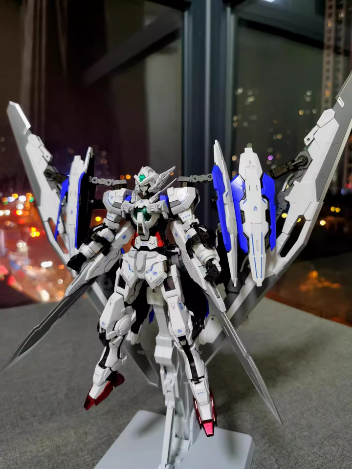 Daban 1/100 8816A Astraea with 8 shield & Twin Broad Blade - Model Kit ...