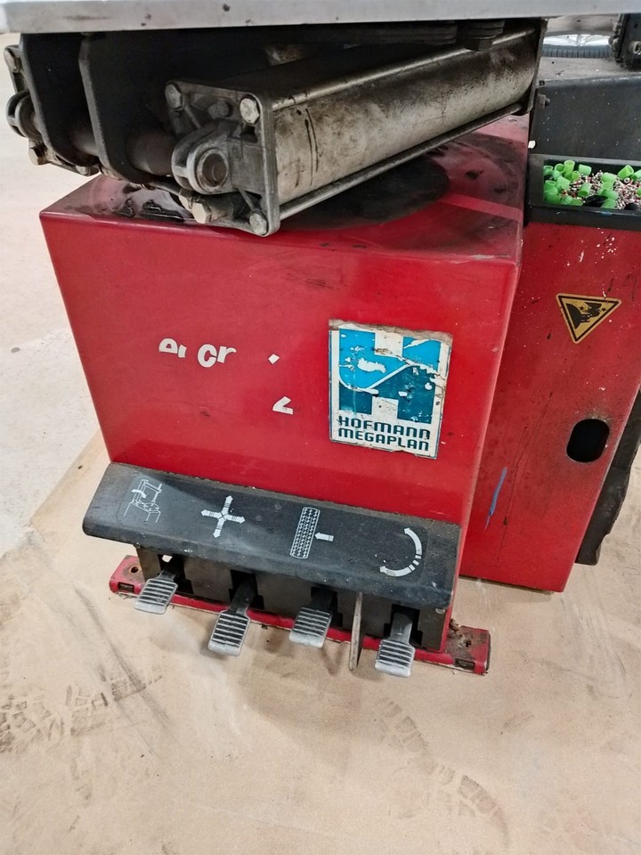 Hoffmann Tyre Changer Machine Ecomount 22 | eBay UK
