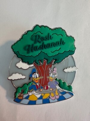 2023 Disney Parks Donald Daisy Duck Rosh Hashanah LR Pin (C0) | eBay