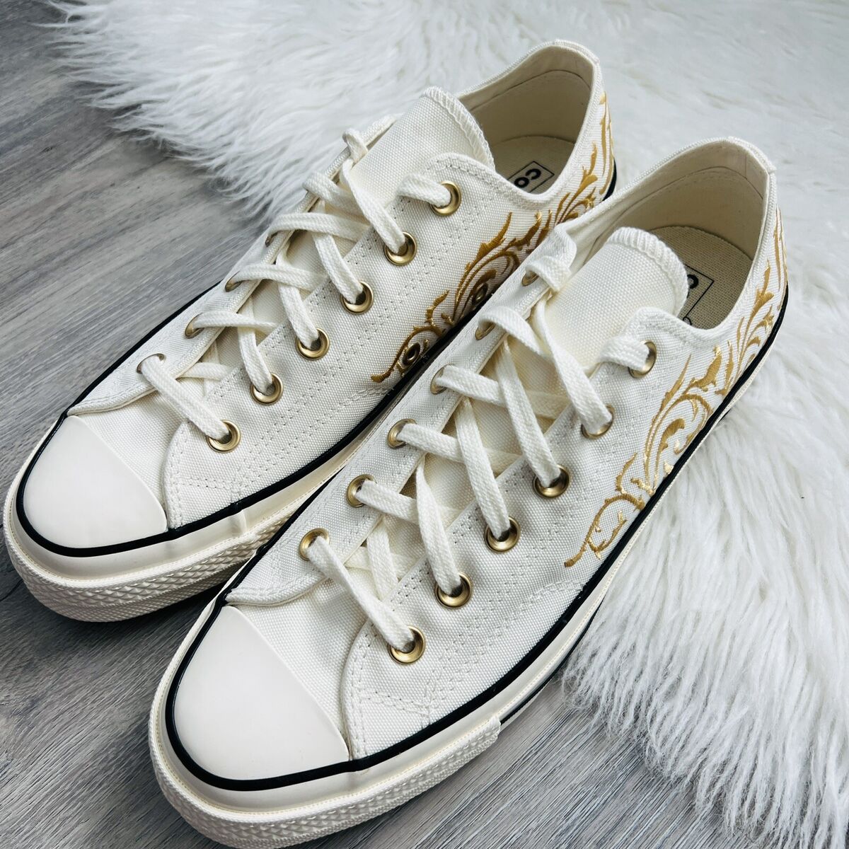 Converse Chuck 70 Garden Noir Low Top Egret Women's Shoes 10 Converse Chuck 70 Garden Noir Low Top Egret Women's Shoes 10