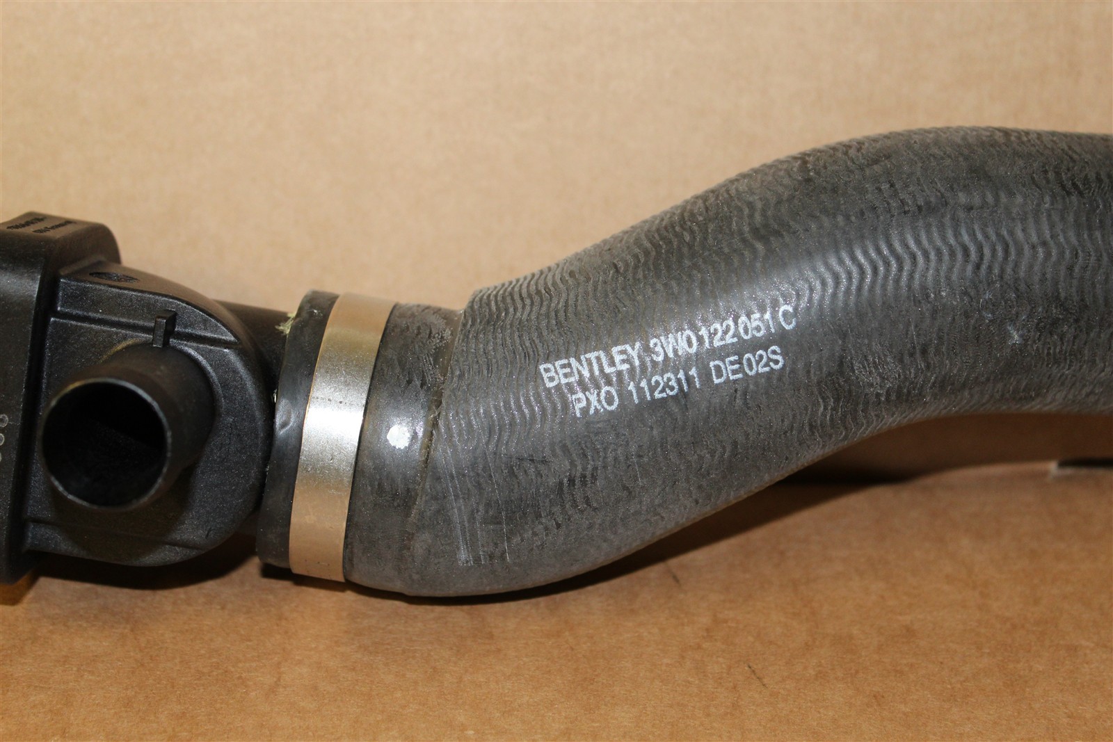 Upper coolant hose Bentley Continental GT 6.0 3W0122051C New genuine ...