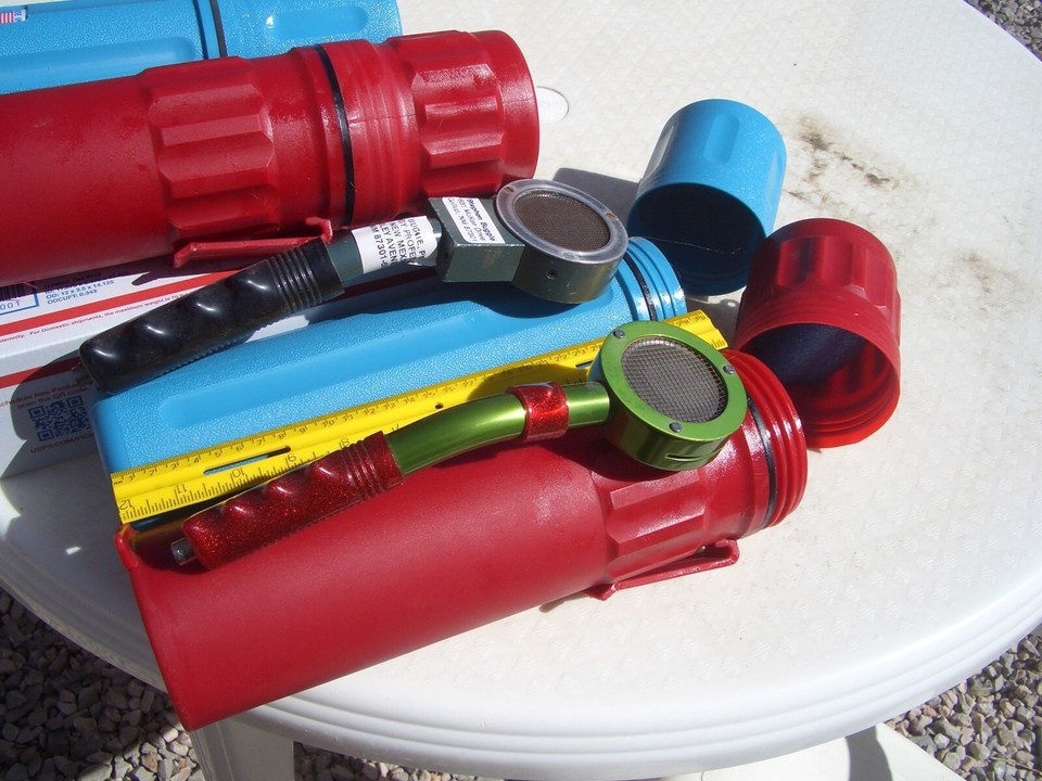 TRANSPORT CANISTER, RED OR BLUE, FOR GEIGER PANCAKE PROBE 44-9 ; $27.00 ...