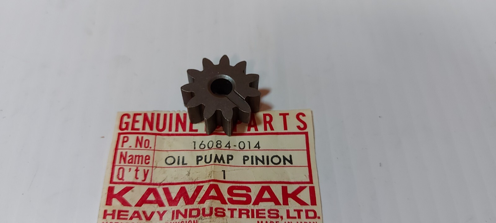 NOS KAWASAKI OIL PUMP PINION 16084-014 S1 S3 S2 KH400 | eBay