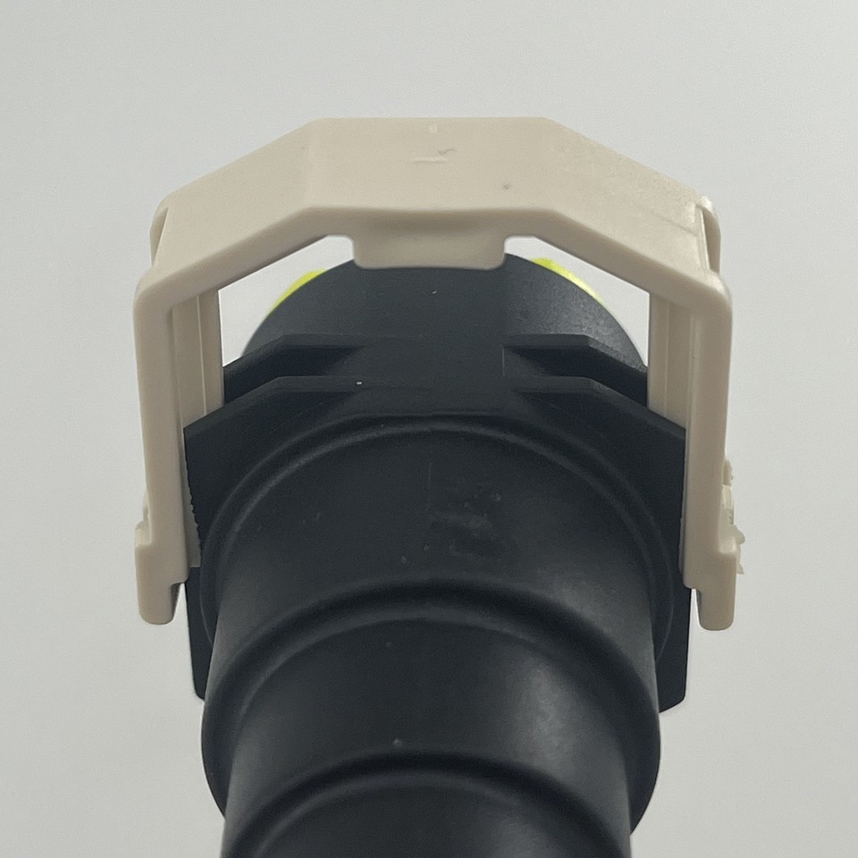 Heater Pipe Connector For 2007-2013 Mazda 3 CX-7 CX-9 B37F-61-240 ...