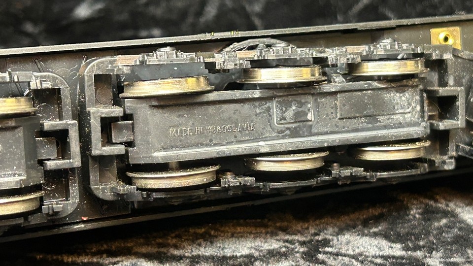 HO Scale GG-1 Electric Locomotive/LOCO #4828 Pennsylvania WORKS GREAT ...