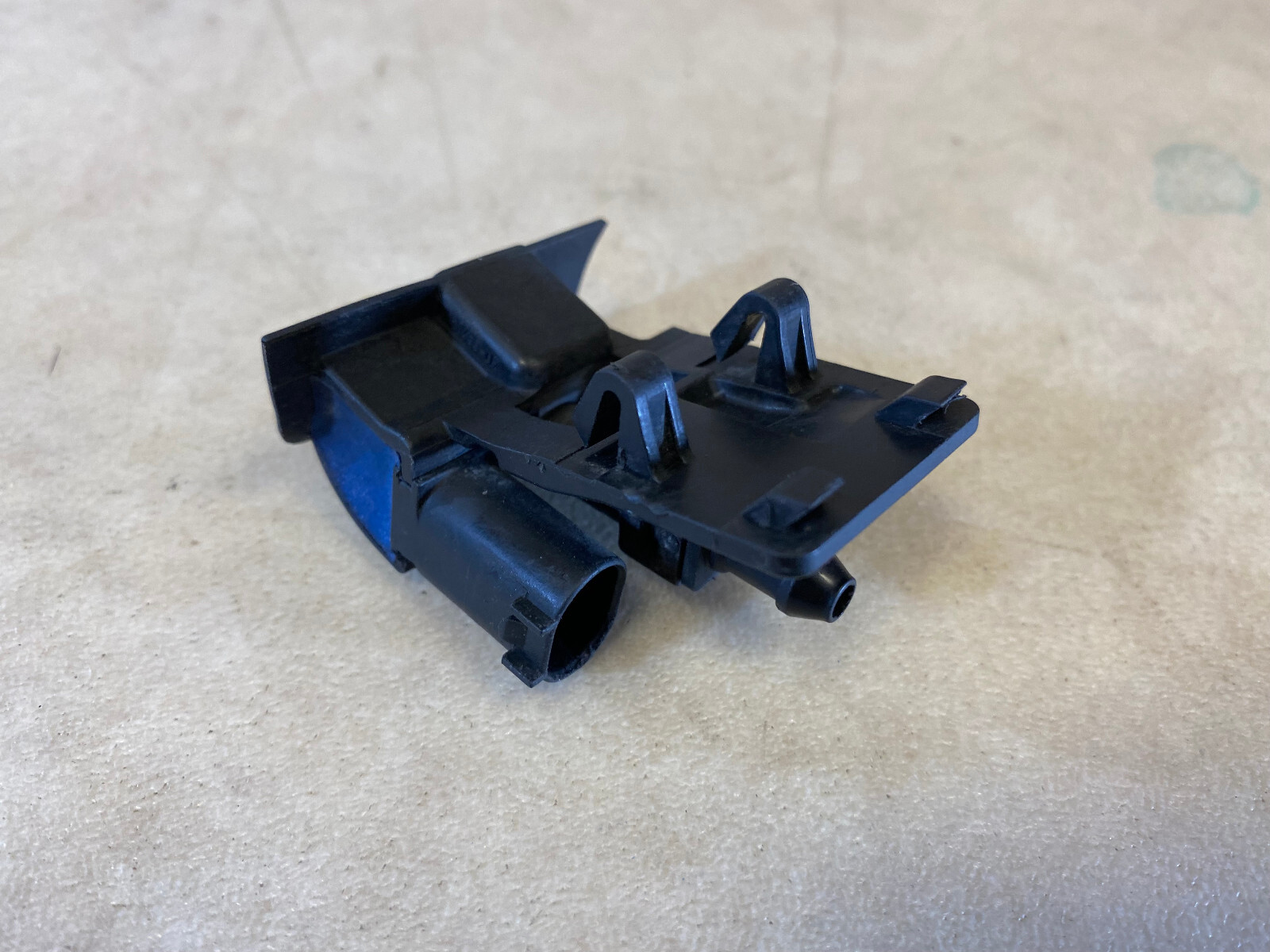 BMW X5 E70 véritable pare-brise essuie-glace buse à eau 06-10 année ...