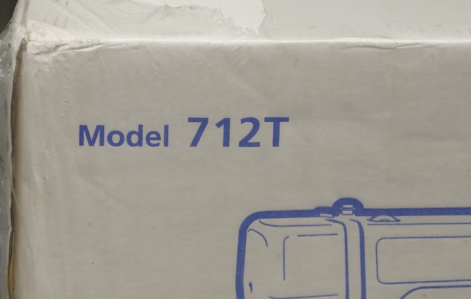 Janome 712T Treadle Sewing Machine (R12) | eBay