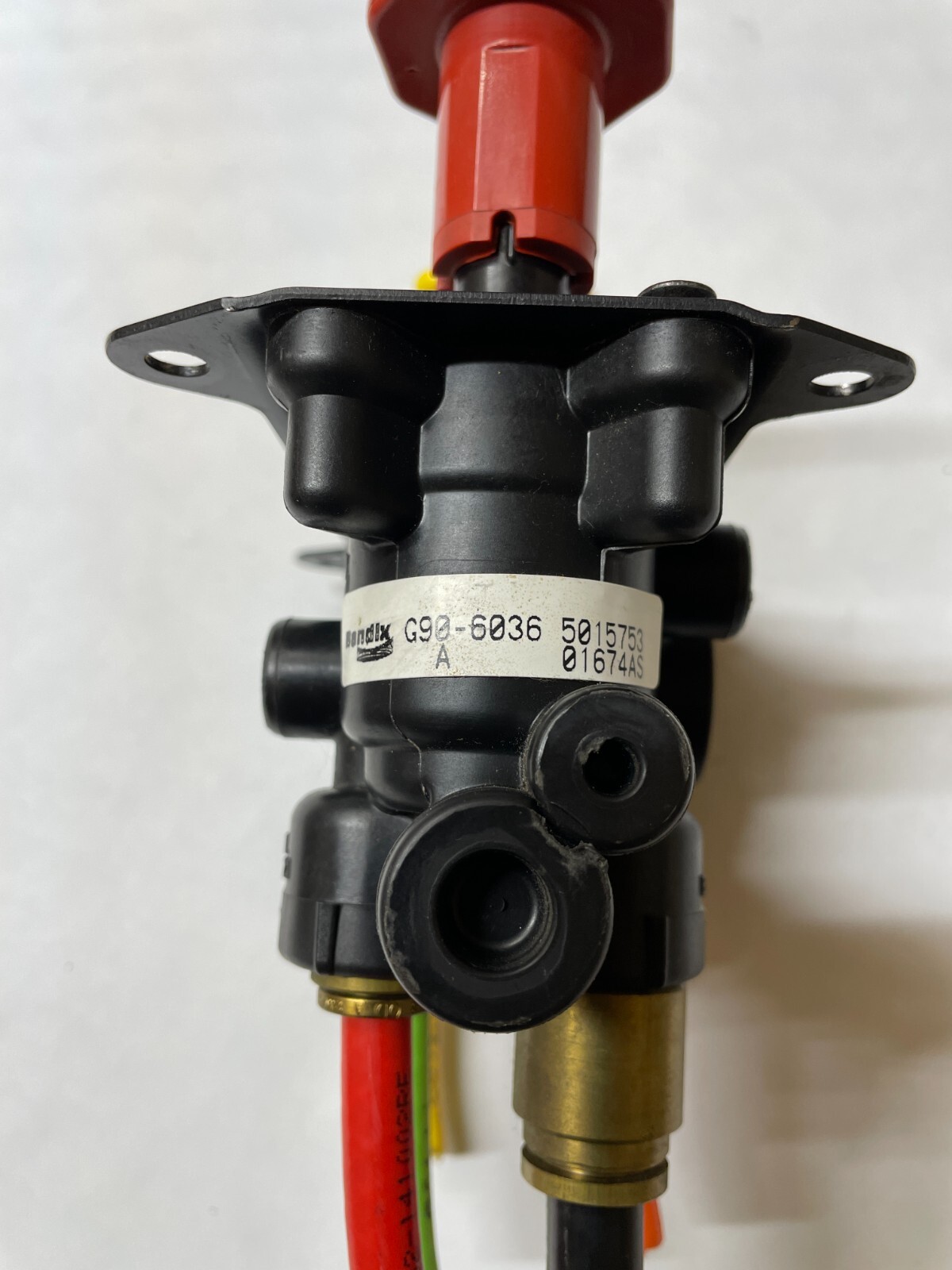 Kenworth T680 Bendix Air Brake Valves OEM 7480 Warranty