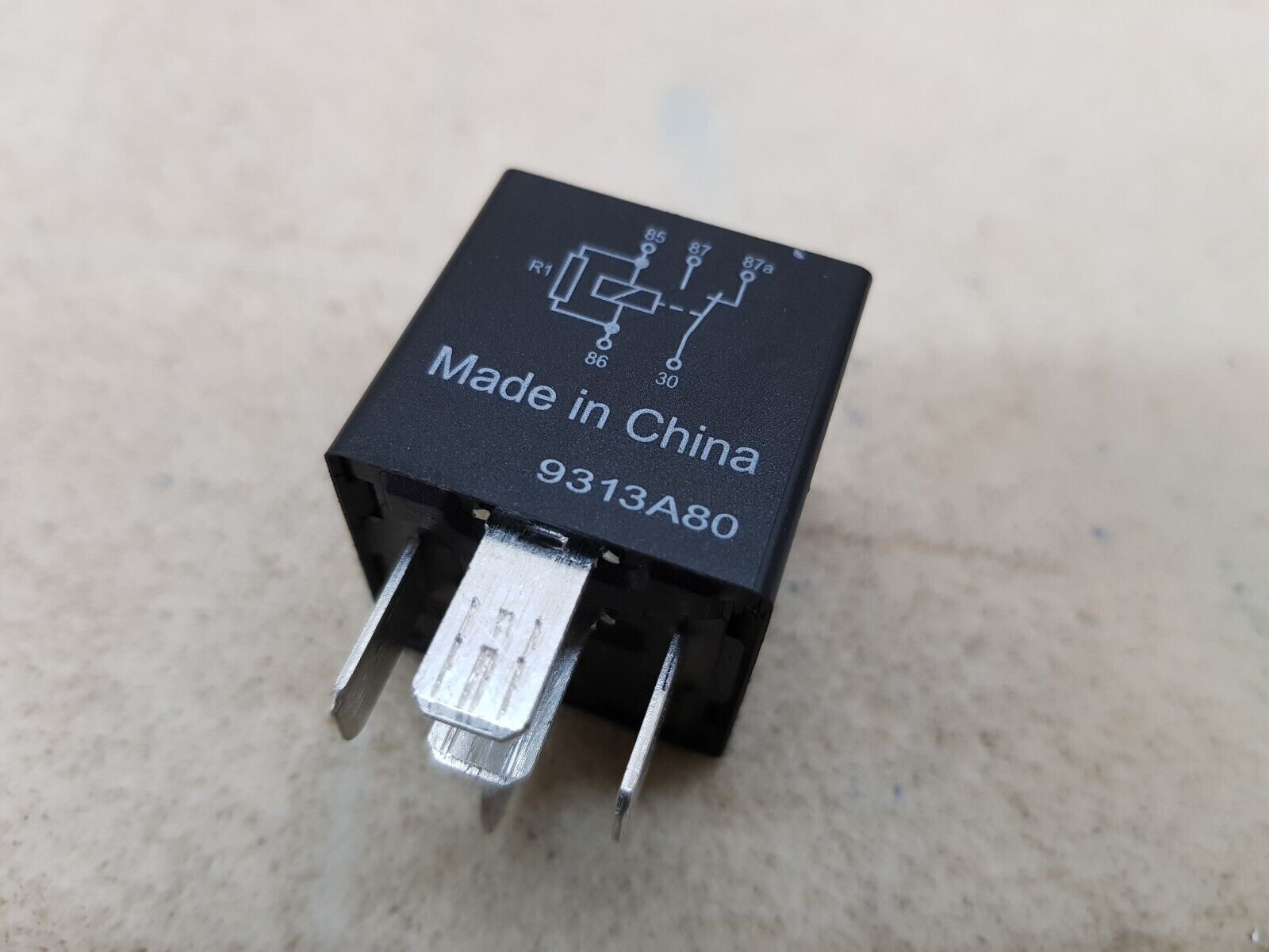 CHEVROLET VAUXHALL ASTRA CORSA INSIGNIA MOKKA 5 PIN BLACK RELAY ...