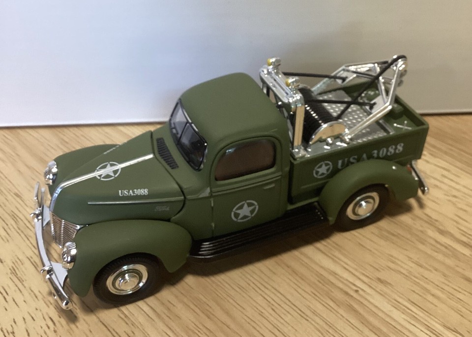 Golden Wheel Diecast Military WW2 Tow Truck. Ford Motor Company | eBay