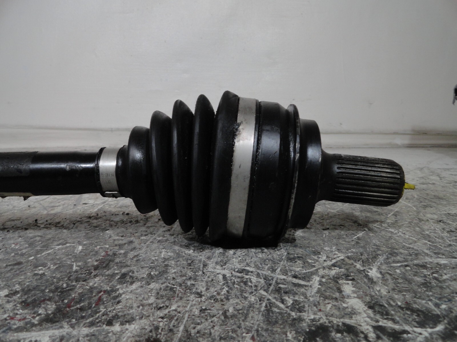 2016-2020 Mercedes GLC300 GLC350e GLC43 AMG Front Left Drive Shaft # ...