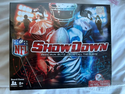 NFL SHOWDOWN Football Strategy Board Game You Call The Plays New ...