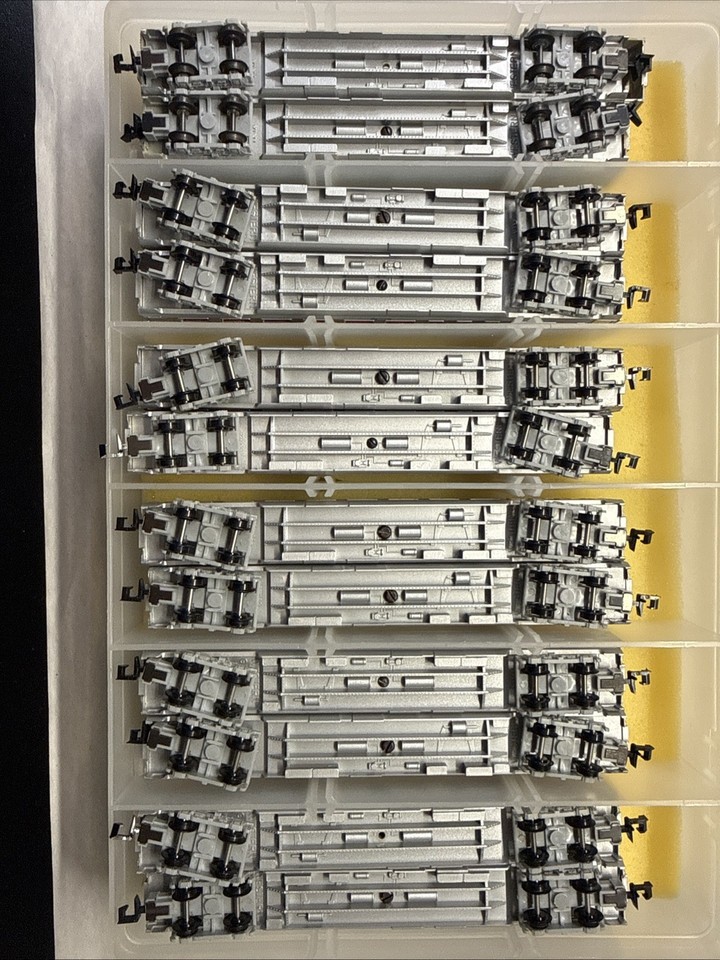 12 ASSORTED TRIX N SCALE AMTRAK PASSENGER CARS | eBay