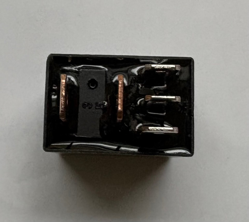5 Pin 12V Relay 12V 30A Relay Multi Purpose Automotive Relay Black ...