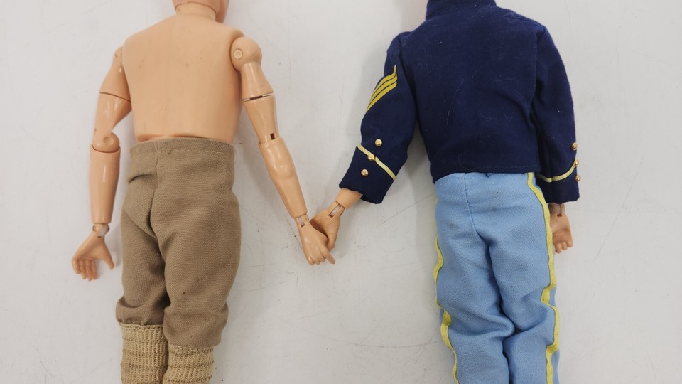 Lot of 2 Vintage Action Figures GI Joe Cotswold & 7th Cavalry Action ...