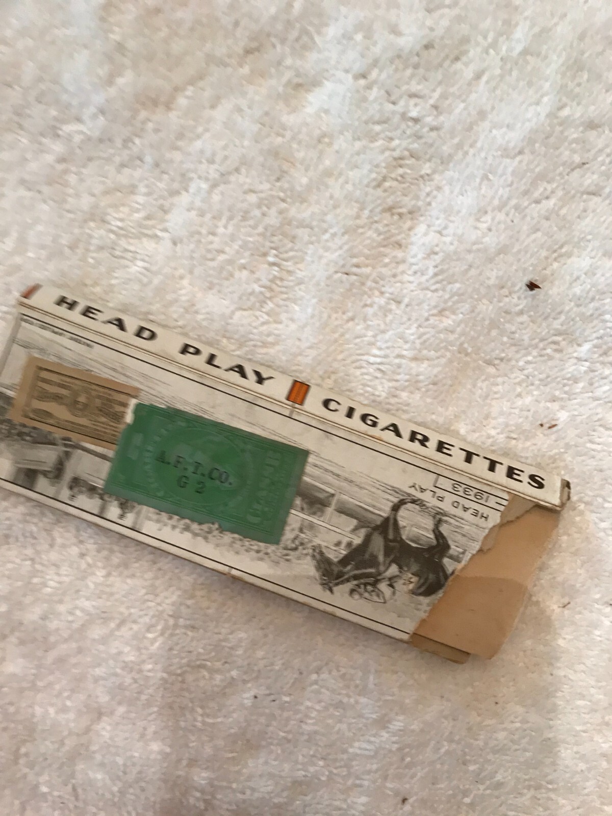 VINTAGE ADVERTISING BOX HEAD PLAY CIGARETTES EMPTY AXTO-FISHER ...