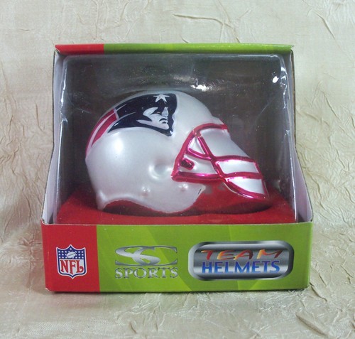 1 New England Patriots Glass Football Helmet Christmas Ornament - SEE ...