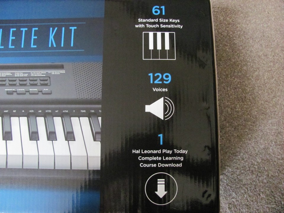 New Hal Leonard Electric Learn To Play 61-Key Keyboard Complete Kit ...