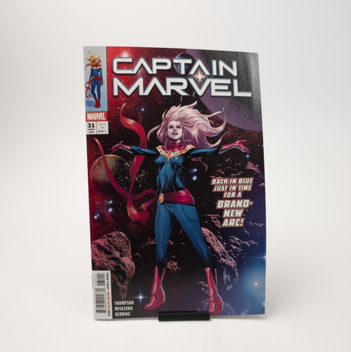 Captain Marvel #31 Marvel Comics Comic Book | eBay