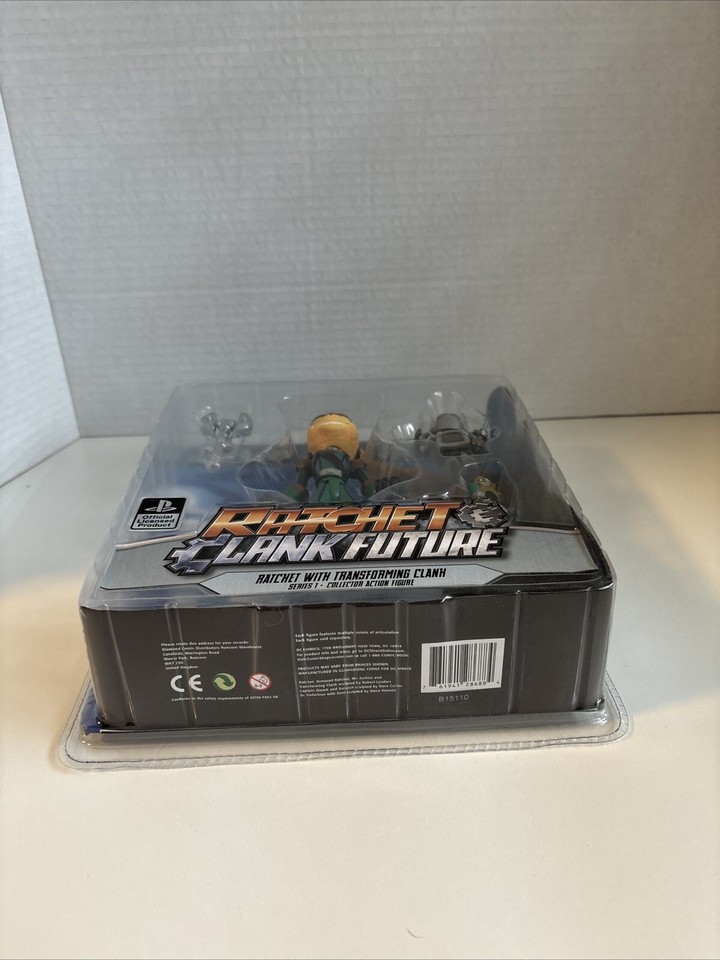 Ratchet & Clank Future DC Direct - Ratchet Transforming Clank Figure ...