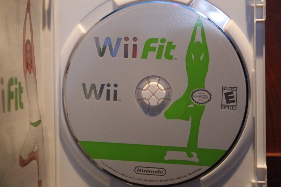Wii Fit And Wii Fit Plus Nintendo Balance Board Games Complete W ...