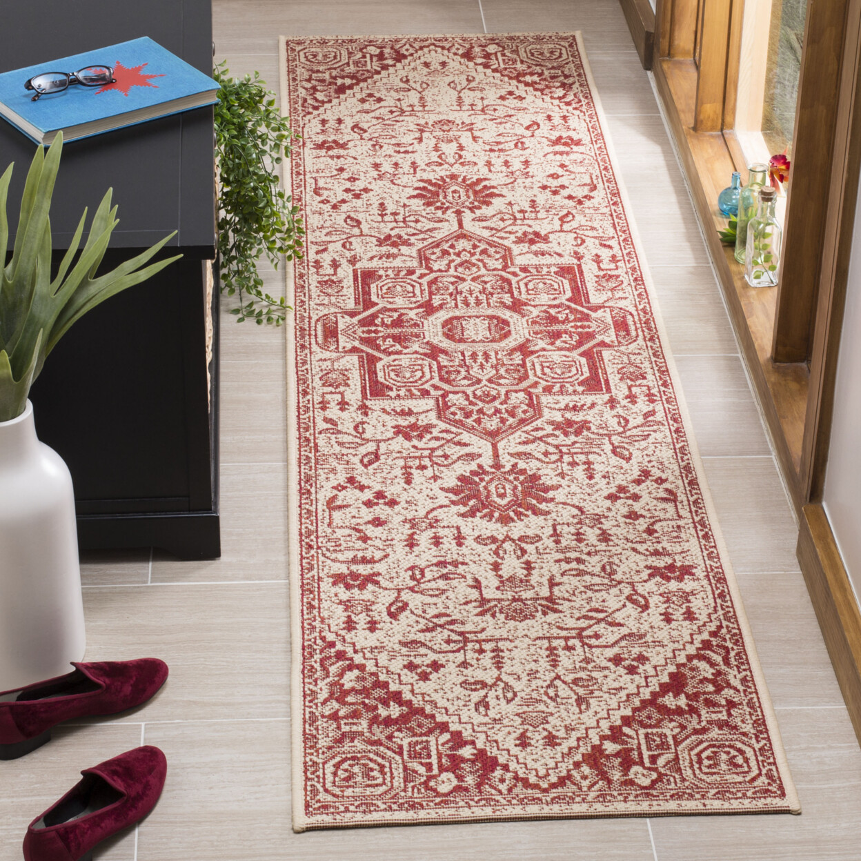 SAFAVIEH Outdoor LND138Q Linden Collection Red / Creme Rug | eBay