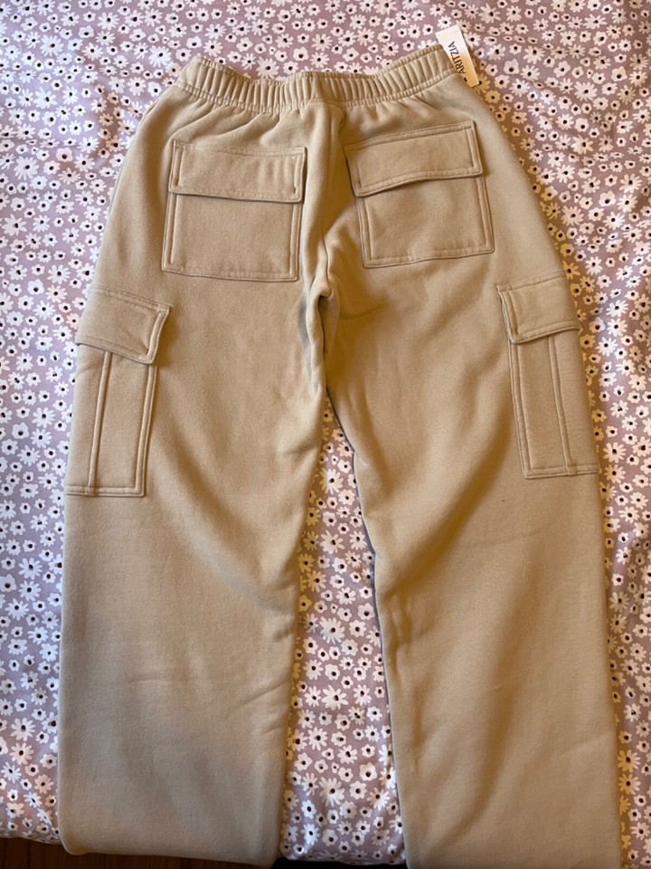 aritzia sweatfleece cargo sweatpants size 2xs color Cairo | eBay