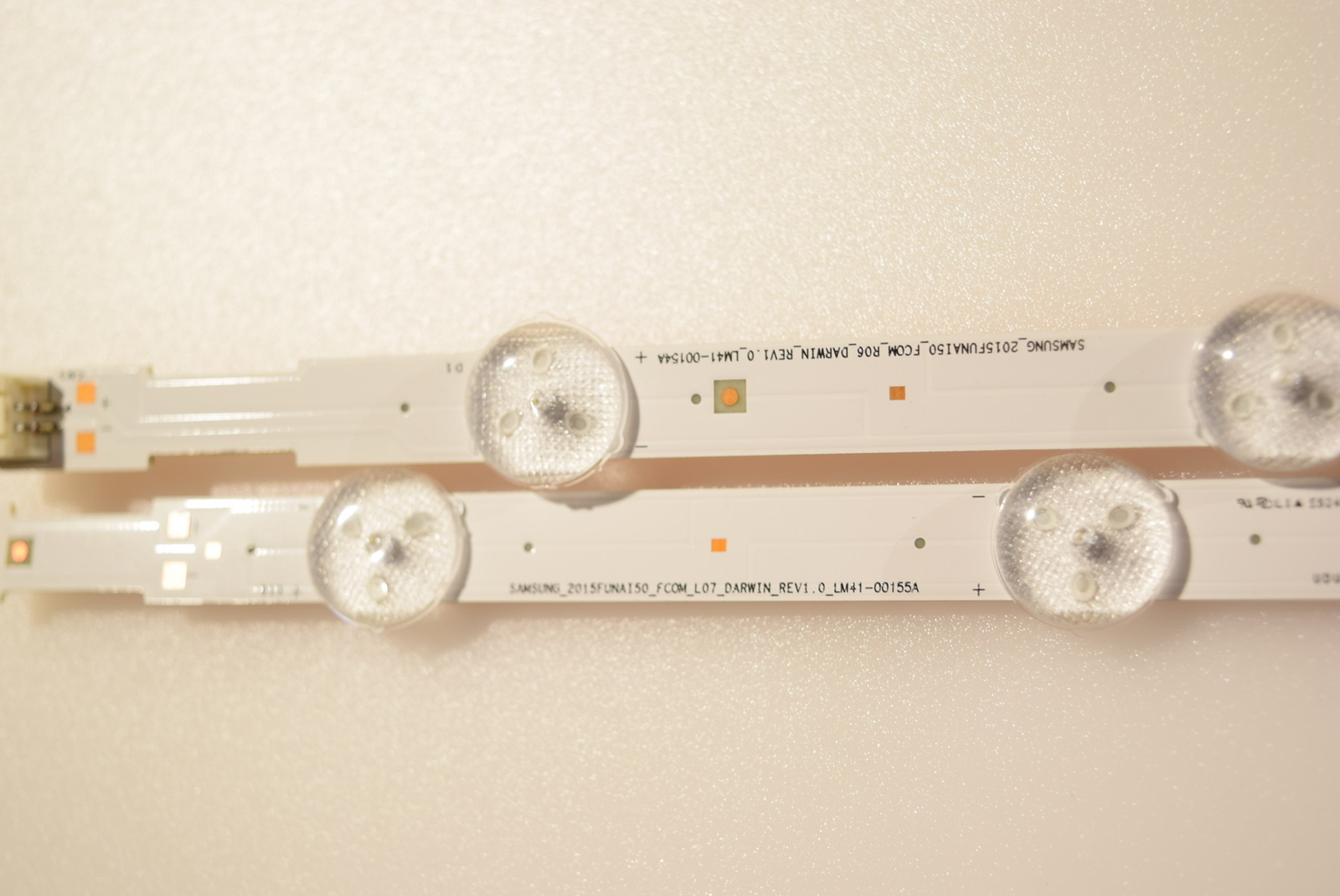 Emerson Lf501em4 a LED Backlight Strip UDULED0SM055 for sale online | eBay