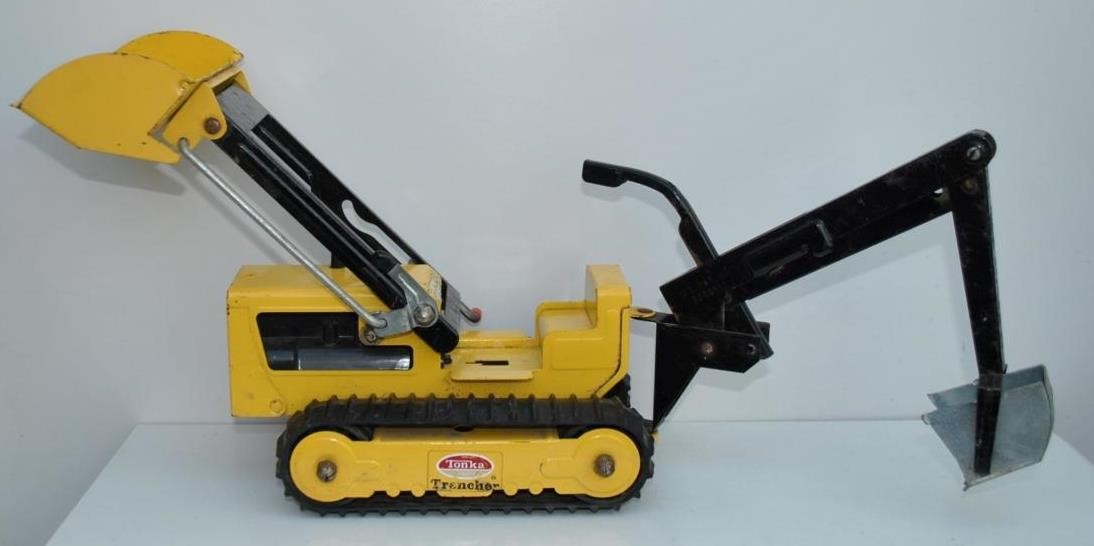VINTAGE TONKA TOY (CANADA) - CAT TYPE BULLDOZER TRENCHER - 40CM / 16 ...