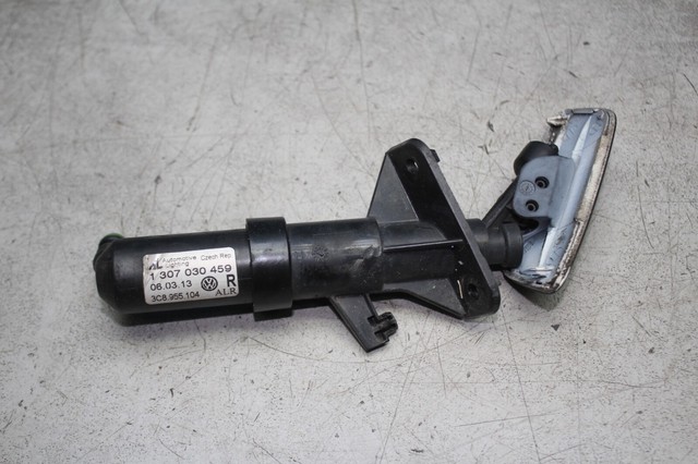 VW VOLKSWAGEN OEM CC Headlight Head light lamp Washer/wiper-Cylinder ...