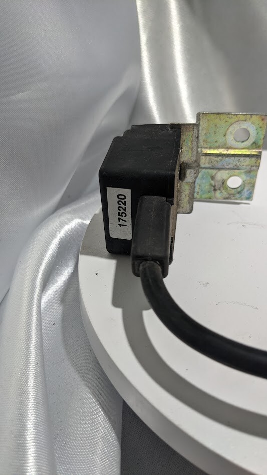 Ferrari 360 430 575 Front Vertical Acceleration Sensor 232667 175220 | eBay