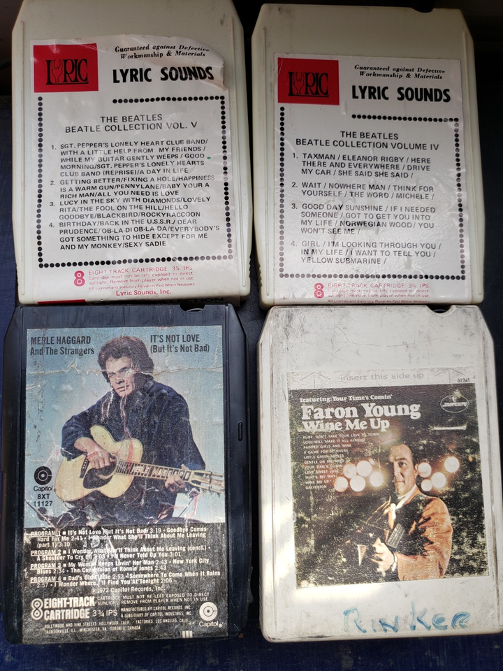lot of 21 assorted 8-track tapes/cartridge & 3 blanks in carry case not ...