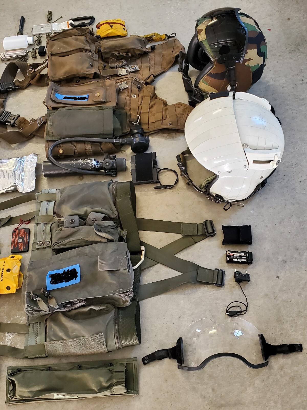 HGU-84 Flight Helmet Lot, Pilot Helmet, Rare CMU-33, Survival Vest, SRU ...