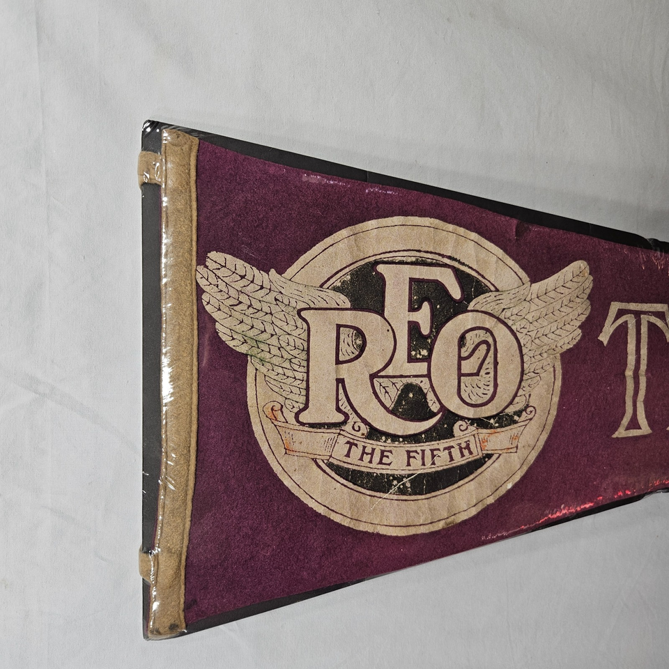 BH Rare Pre 1919 Reo The Fifth Car Felt Pennant Automobilia | eBay